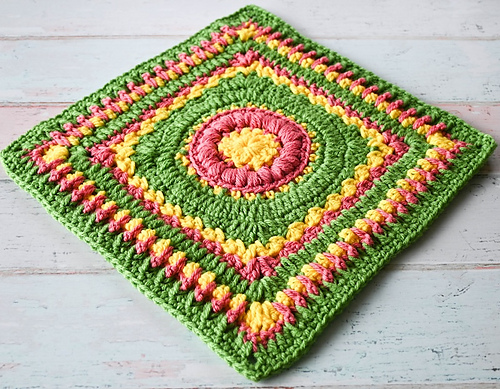 Ravelry: Amalia Granny Square pattern by Marie Segares