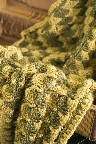Ravelry: Throwback Throw pattern by Marie Segares