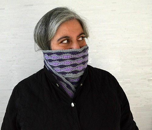 Ravelry: Rolling Waves Scarf pattern by Marie Segares