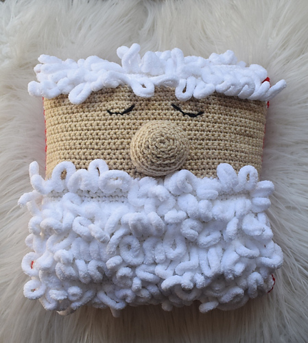 Ravelry: Sleepy Santa Pillow pattern by Marie Segares