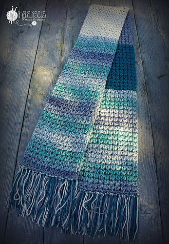 Ravelry: V Puff Scarf pattern by Haaksels - Made by Marion
