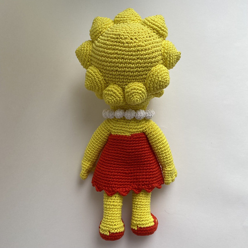 Ravelry: Lisa Simpson pattern by Mariya Kozlova