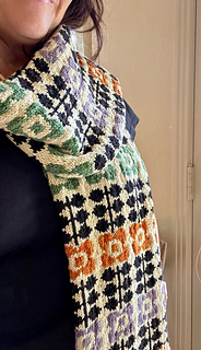 Ravelry: Retro Flower Scarf pattern by Martin Storey