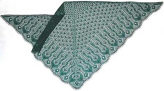 Ravelry: Peacock Feathers Shawl pattern by Dorothy Siemens