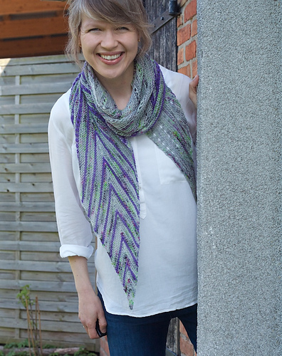 Ravelry: Plum Leaf pattern by Martina Behm