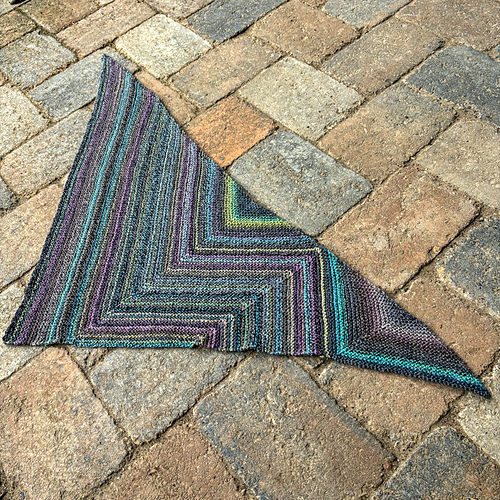 Ravelry: Trickangle pattern by Martina Behm