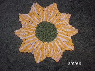 Ravelry: MartyCare's Daisy Dishcloth 3