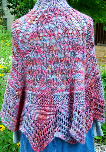 Ravelry: Raleigh Wrap ... a cozy shawl pattern by Mary C. Gildersleeve