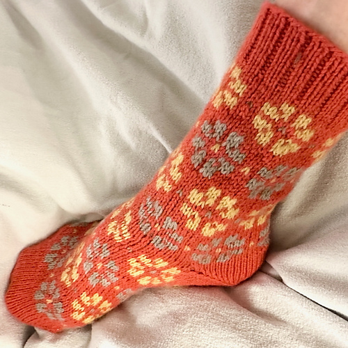 Ravelry: Daisy Drift Socks pattern by Mary Jane Mucklestone