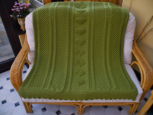 Ravelry: Maryfairy's Aran Hearts Throw for Ann