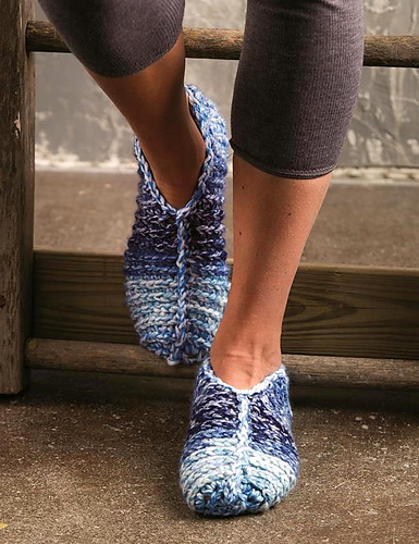 Ravelry: Super Simple Slippers pattern by Debra Arch