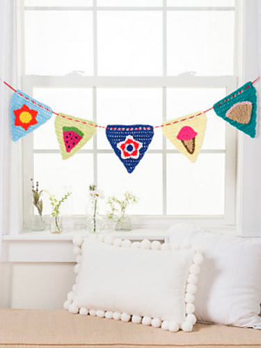 Ravelry: Summer Fun Pennant pattern by Kathleen Berlew