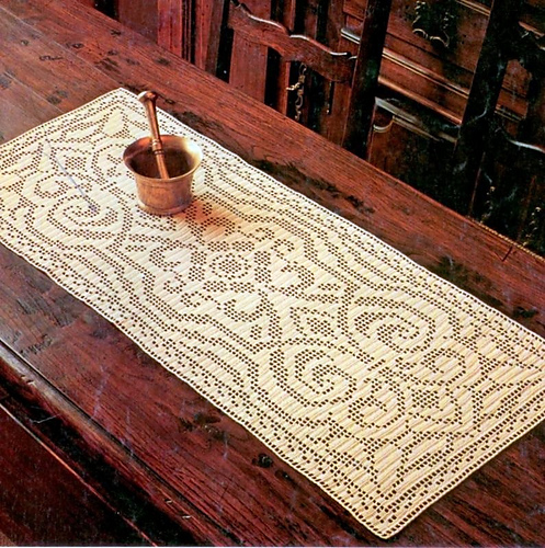 Ravelry: Vintage table runner #1 pattern by Maria M. Bares