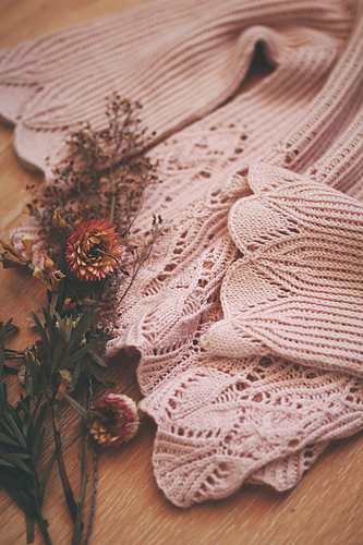 Ravelry: Nenya pattern by Marzena Kołaczek