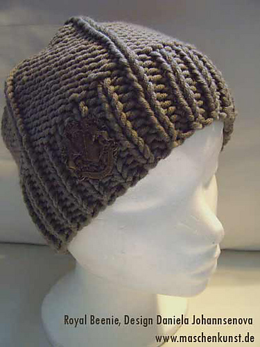 Ravelry: Royal Beenie pattern by Daniela Johannsenova-Orschel