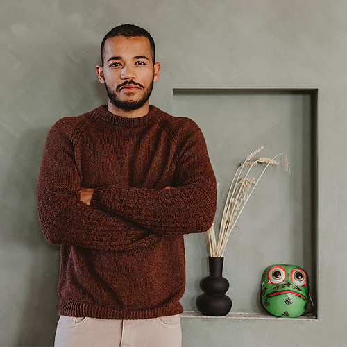 Ravelry: Finus Pullover pattern by Pascuali Collezioni