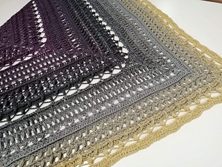 Ravelry: Rela Shawl pattern by Paulina Renc-Smolewska