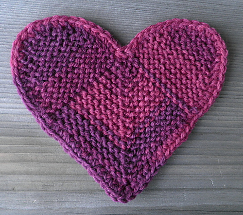 Ravelry: Domino Heart pattern by Johanna Mäki