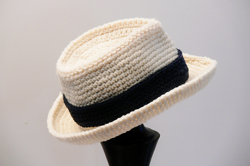 Ravelry: Fedora Hat pattern by Meadowvale Studio
