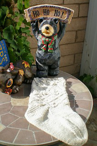 Ravelry: Nollaig Shona Duit (Happy Christmas) pattern by Meagheen Ryan