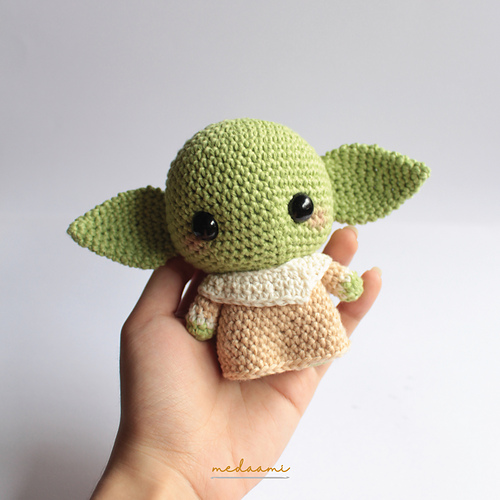 Ravelry: Baby Yoda (Grogu) Amigurumi pattern by Imelda Liputri