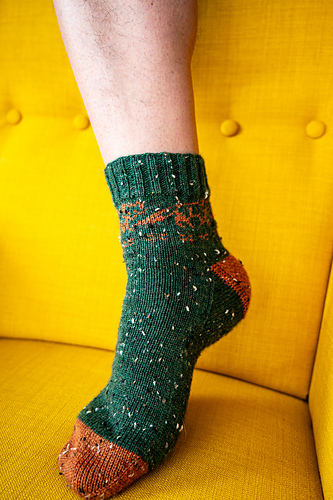 Ravelry: Cozy Fox Socks pattern by Melanie Braith