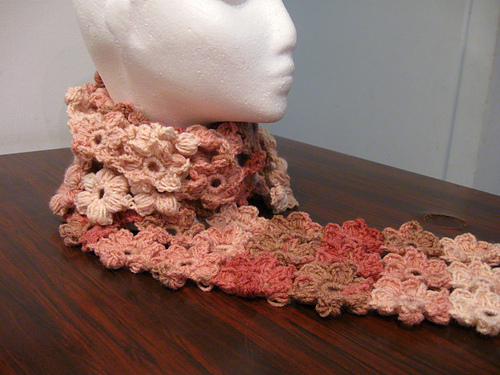 Ravelry: Puff Flower Scarf pattern by Meladoras Creations
