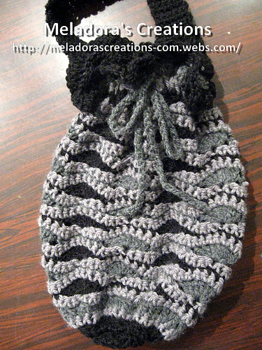 Ravelry: Wavy Stitch Draw Bag pattern by Meladoras Creations