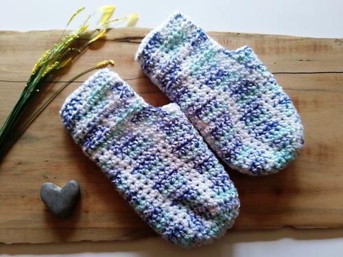 Ravelry: Pantoufle simple pattern by Mélanie Rioux