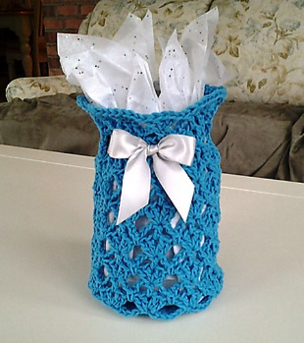 Ravelry: It's a Party Gift Bag pattern by Melinda Miller