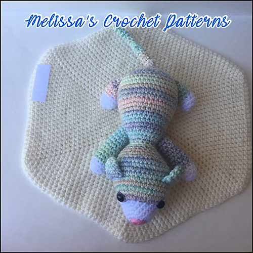 Ravelry: Purrito pattern by Melissa's Crochet Patterns