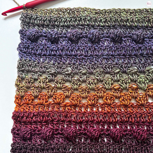 Ravelry: Autumn Breeze Scarf pattern by Melanie Poulter