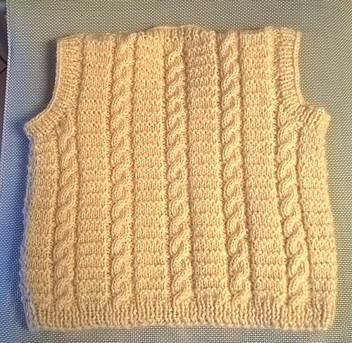 Ravelry: Gansey Gilet pattern by Filomena Lanzara