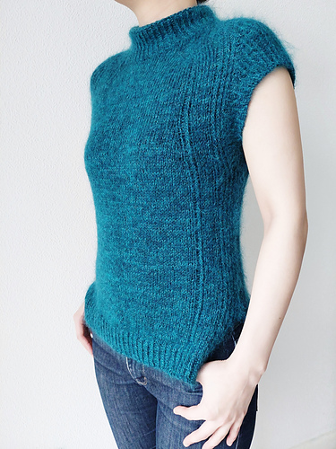 Ravelry: Sway Line Slipover (Tee) pattern by Aneta Bleyer