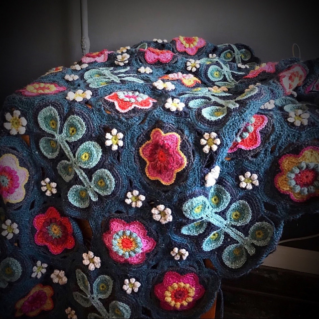 Ravelry: Crojoretro pattern by The Mercerie