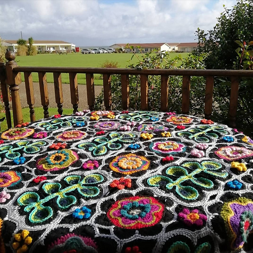 Ravelry: Crojoretro pattern by The Mercerie