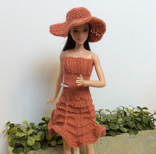 Ravelry: Curvy Barbie Sundress ALL Sizes pattern by Kelly Kayfish