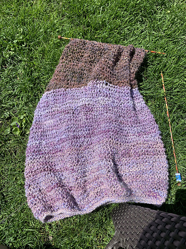 Ravelry: Mgavi's Bicolor hand-spun top