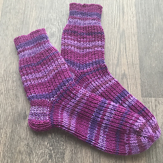 Ravelry: Mibisako's Double Side Berry Socks