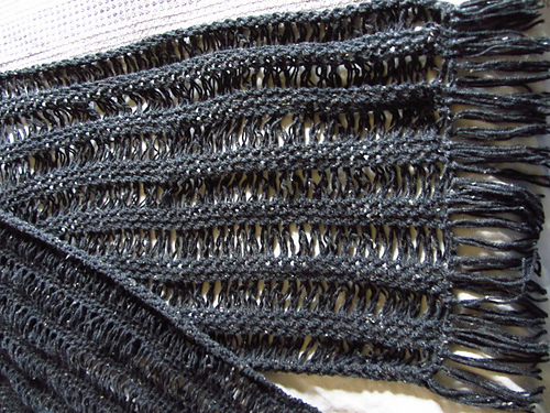 Ravelry: Extra Large Lace Knit Scarf pattern by faima othman