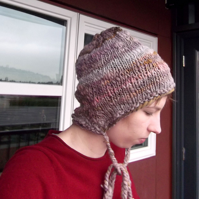 Ravelry: Rocket Hat pattern by Jenn Wisbeck
