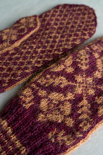 Ravelry: Nagu Selbu pattern by Elina Urmas