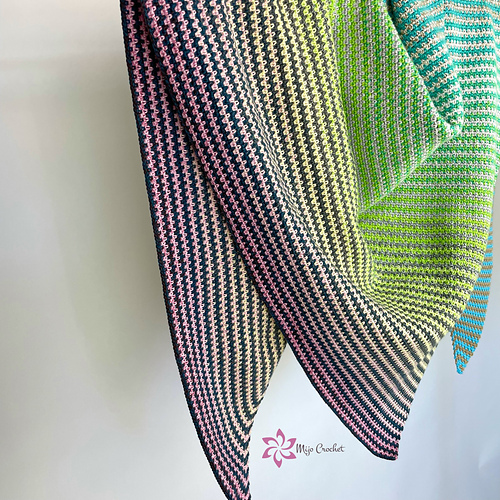 Ravelry: Windsurfer Shawl pattern by Johanna Lindahl