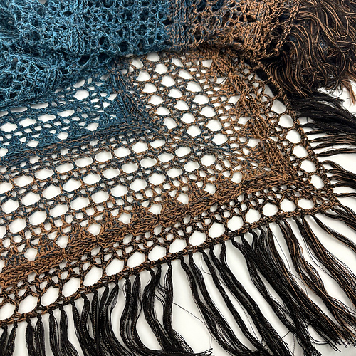 Ravelry: Terra Mater Shawl pattern by Johanna Lindahl