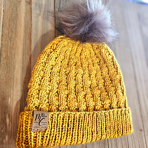 Ravelry: Pollen Touque pattern by Mika Joelle