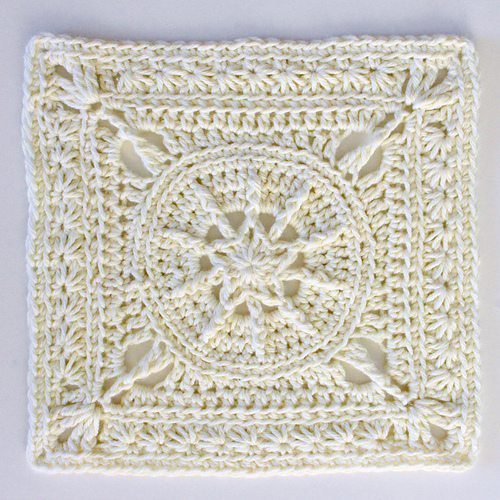 Ravelry: Tiny Star Square pattern by Mikaela Bates