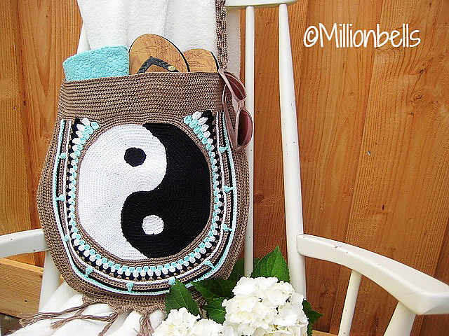 Ravelry: Yin Yang Purse Tote Bag pattern by Millionbells