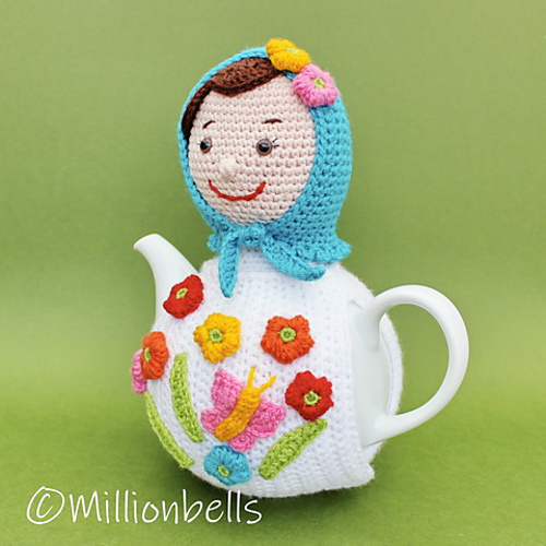 Ravelry: Russian Doll Tea Cosy Matryoshka pattern by Millionbells