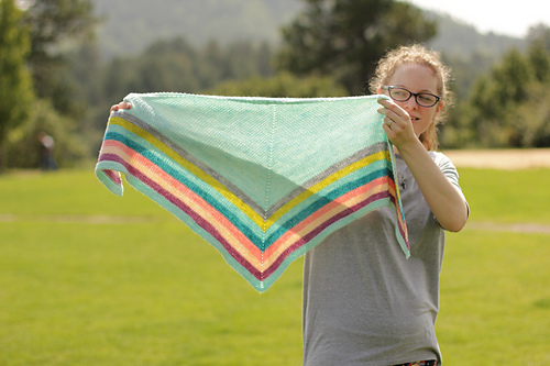 Ravelry: Mindless Shawl pattern by Mindless Knits