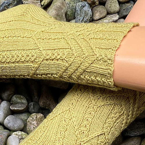 Ravelry: *Letizio* pattern by Birgit Freyer